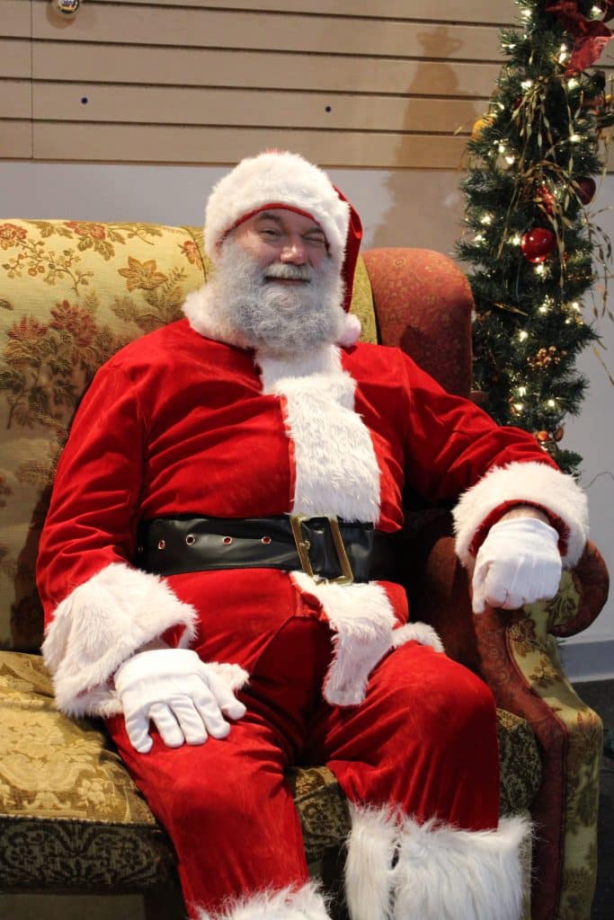 PHOTOS: Downtown Three Rivers' Christmas Around Town – Watershed Voice