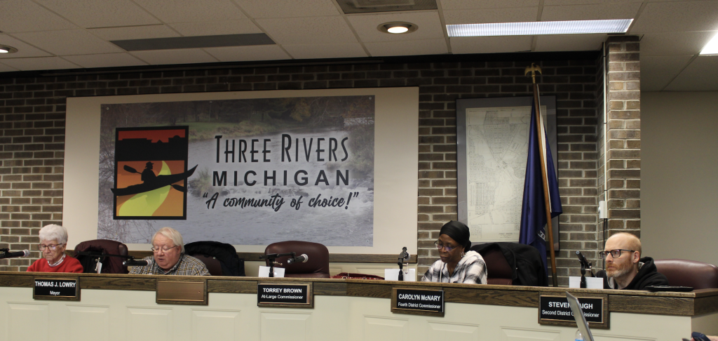 Three Rivers City Commission furthers airport project – Watershed Voice